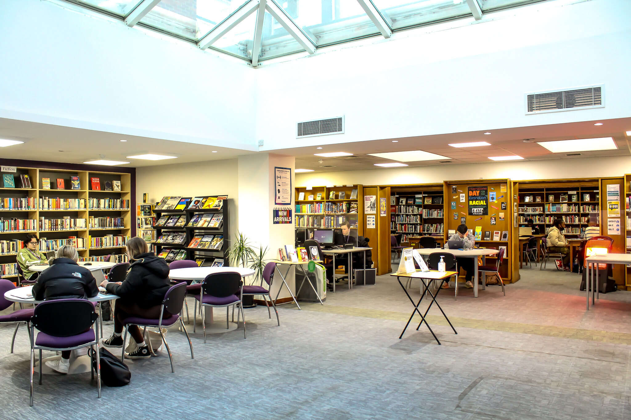 The Library (LRC) | The Bedford Sixth Form